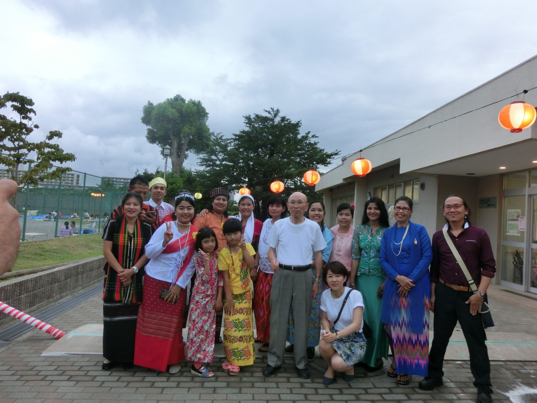 定住後の支援 ｜ RHQ 難民事業本部